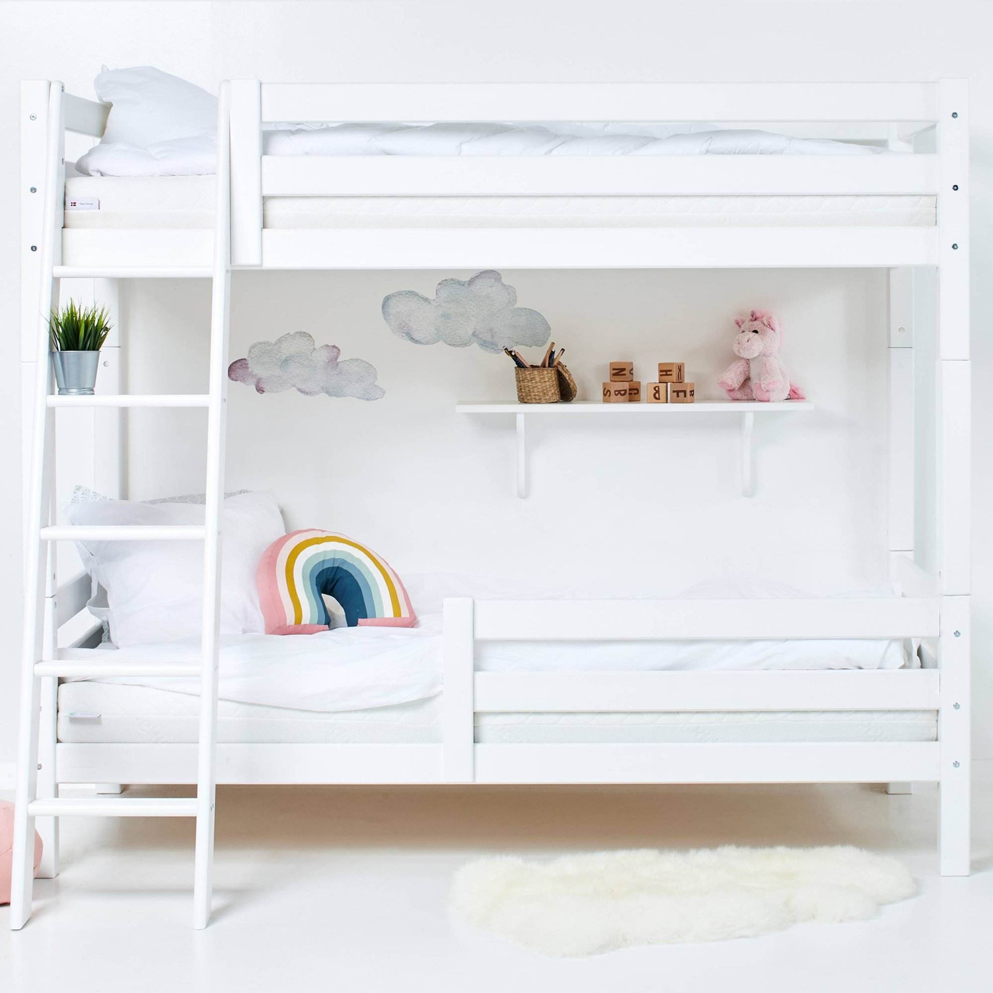Hoppekids ECO Luxury hoogslaper 90x200 cm met twee bedhekjes en schuine ...